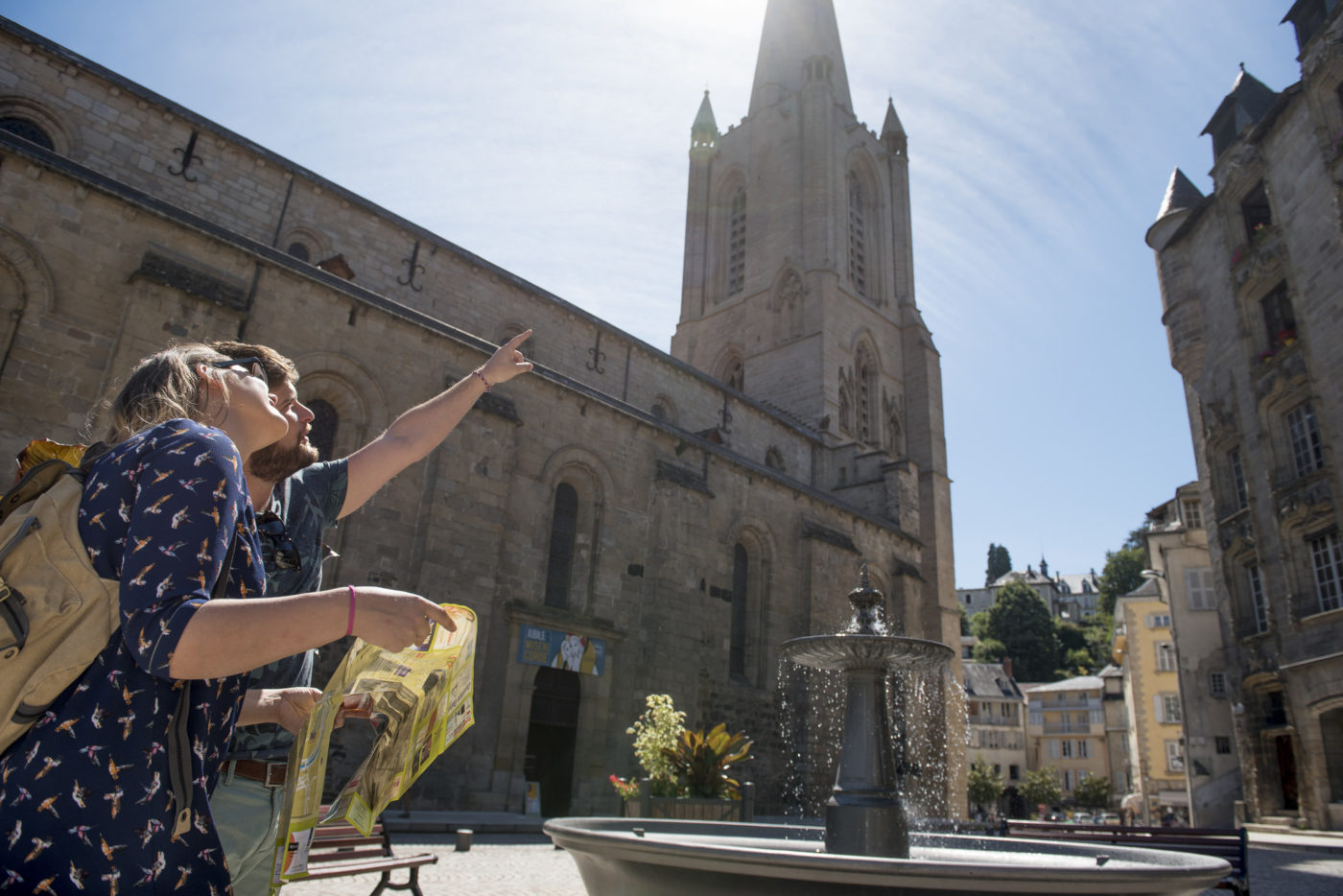 Ville et cités de caractère - Office de Tourisme de Tulle en Corrèze
